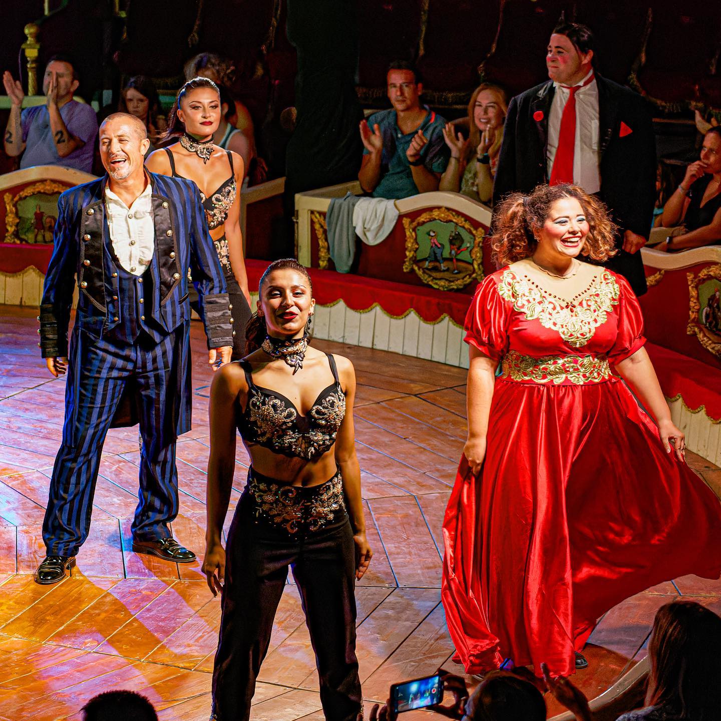 Circo en Torroella de Montgrí - Circo Raluy Histórico